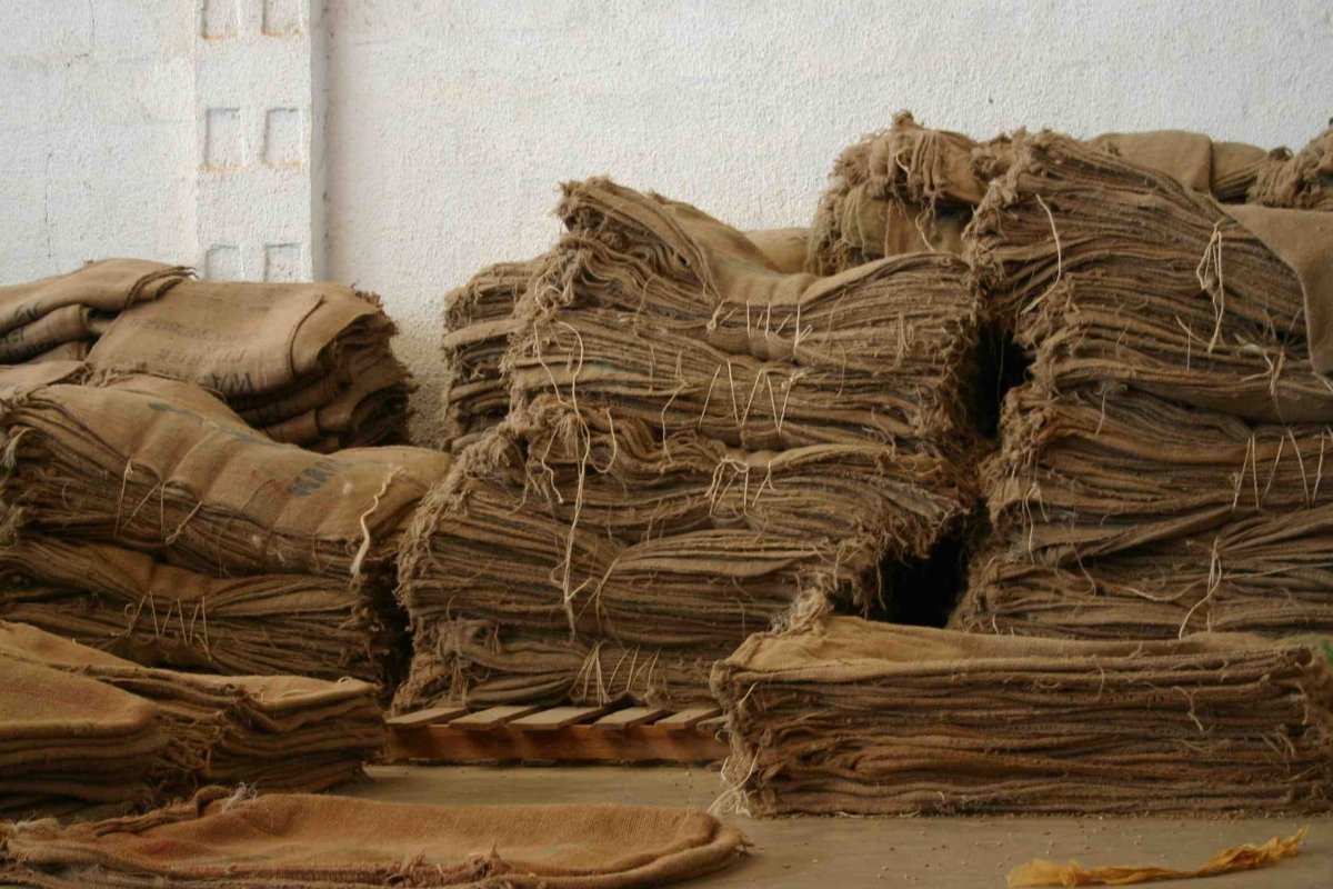 4 december - Logita - Heirloom – Kafferäven